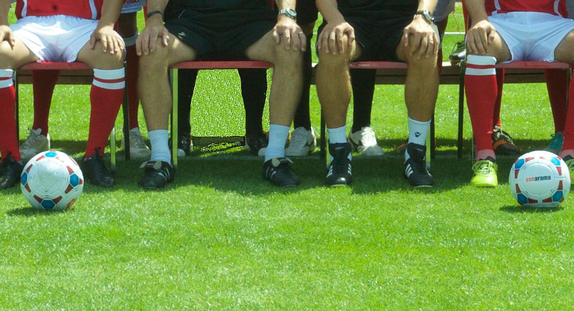 Winners announced for squad photo prize - Ebbsfleet United Football ...