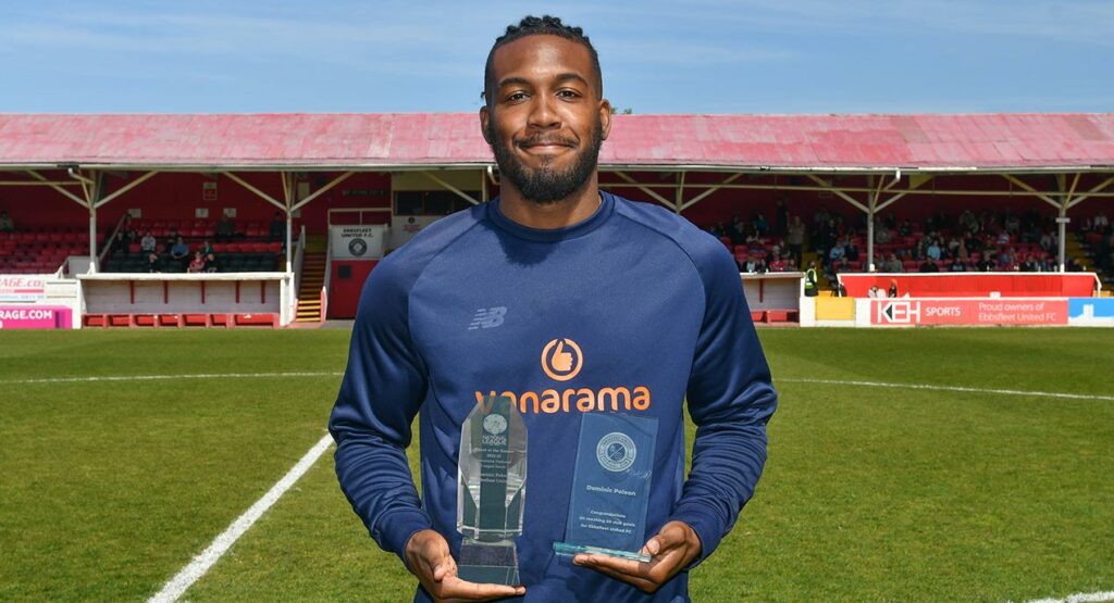 Fleet add two top awards for South division – Ebbsfleet United Football ...
